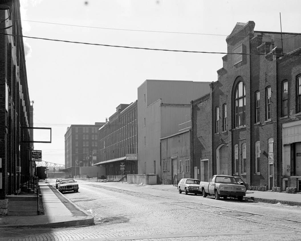 Historic Photo : Dubuque Commercial & Industrial Buildings, Dubuque, D ...
