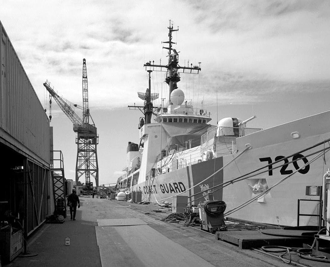 Historic Photo : United Engineering Company Shipyard, Crane, 2900 Main ...