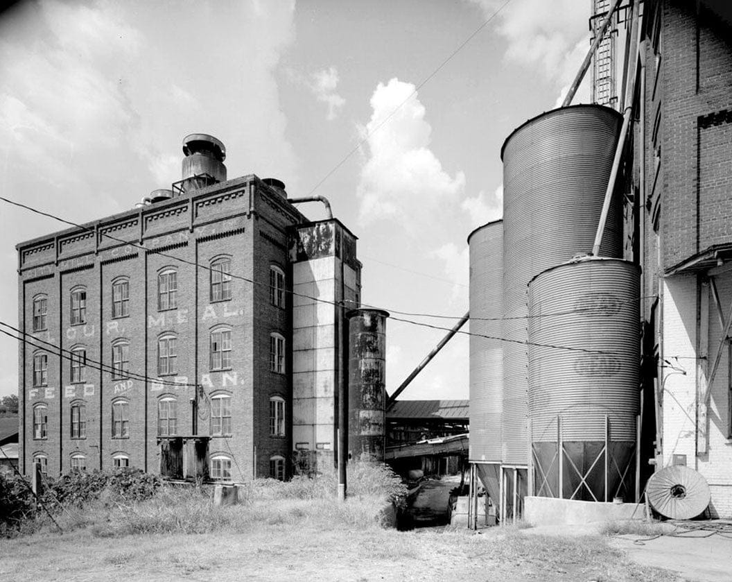 Historic Photo : City Mills Company, Eighteenth Street & First Avenue ...