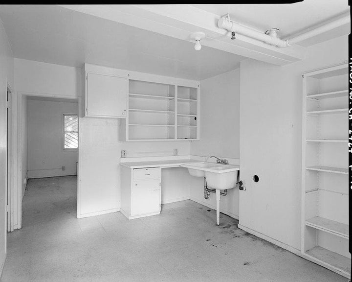 Historic Photo : North Beach Place, 401 Bay Street, 500 Francisco Stre ...