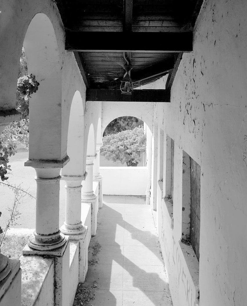 Historic Photo : Hamilton Field, Bachelor Officers' Quarters, 201 Suns ...