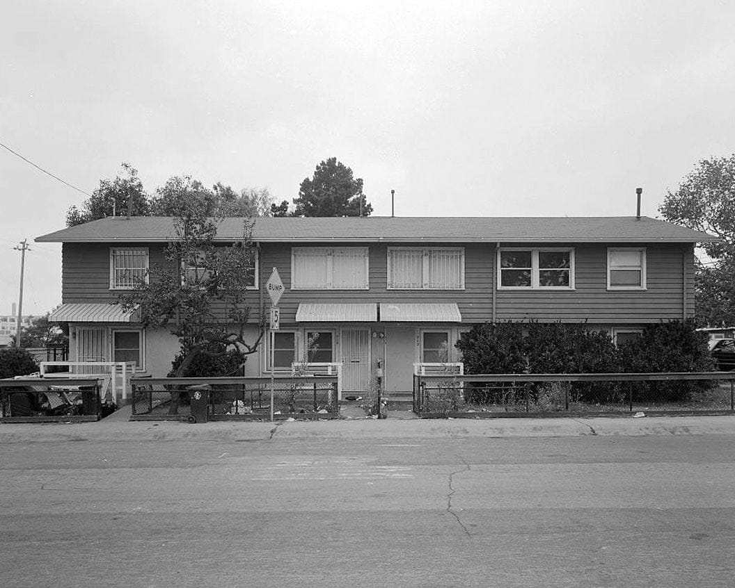 Historic Photo : Easter Hill Village, Building No. 15, Southwest corne ...