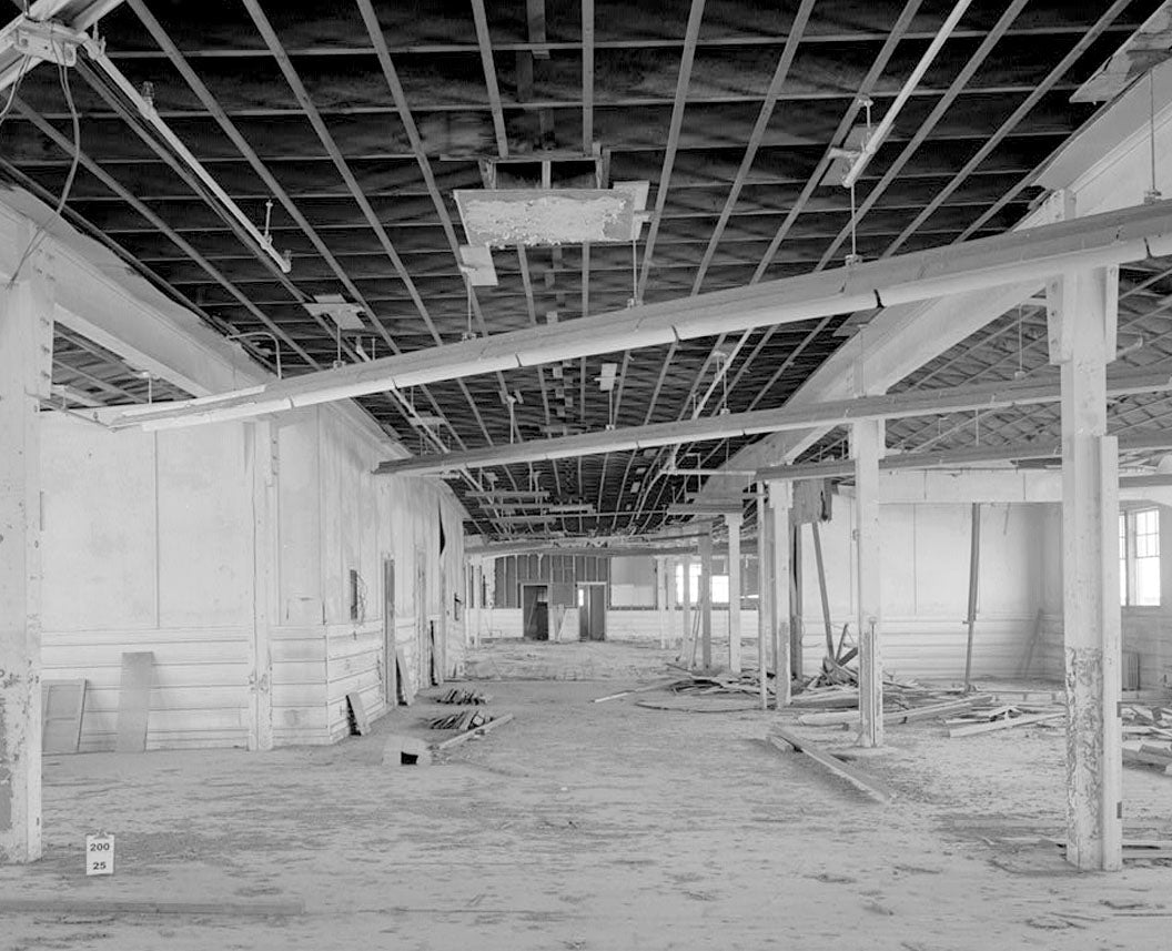 Historic Photo : United Engineering Company Shipyard, Engineering Buil ...