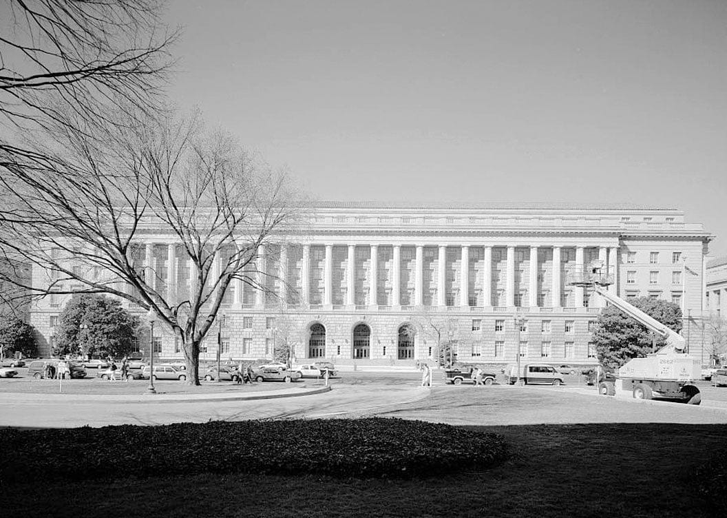 Historic Photo : Internal Revenue Service Headquarters Building, 1111 ...