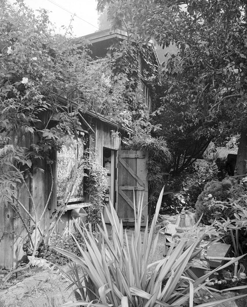 Historic Photo : Deetjen's Big Sur Inn, Hayloft Building, East Side of ...