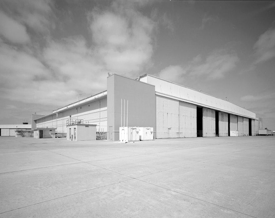 Historic Photo : U.S. Marine Corps Base Hawaii, Kaneohe Bay, Hangar No ...