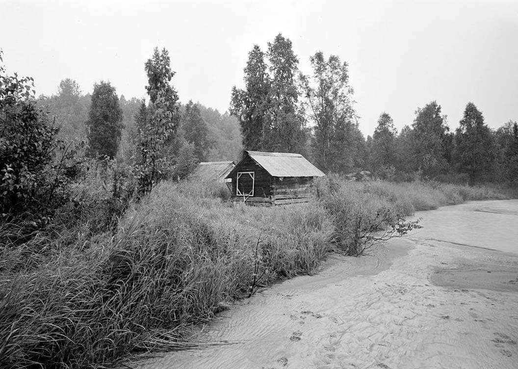Historic Photo : Iditarod Trail Shelter Cabins, Skwentna Crossing Shel ...