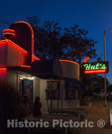 Austin, TX Photo - One of many vibrant neon signs in Austin, the Texas ...